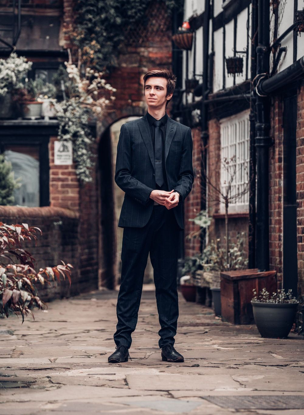 How a Man's Suit Should Fit