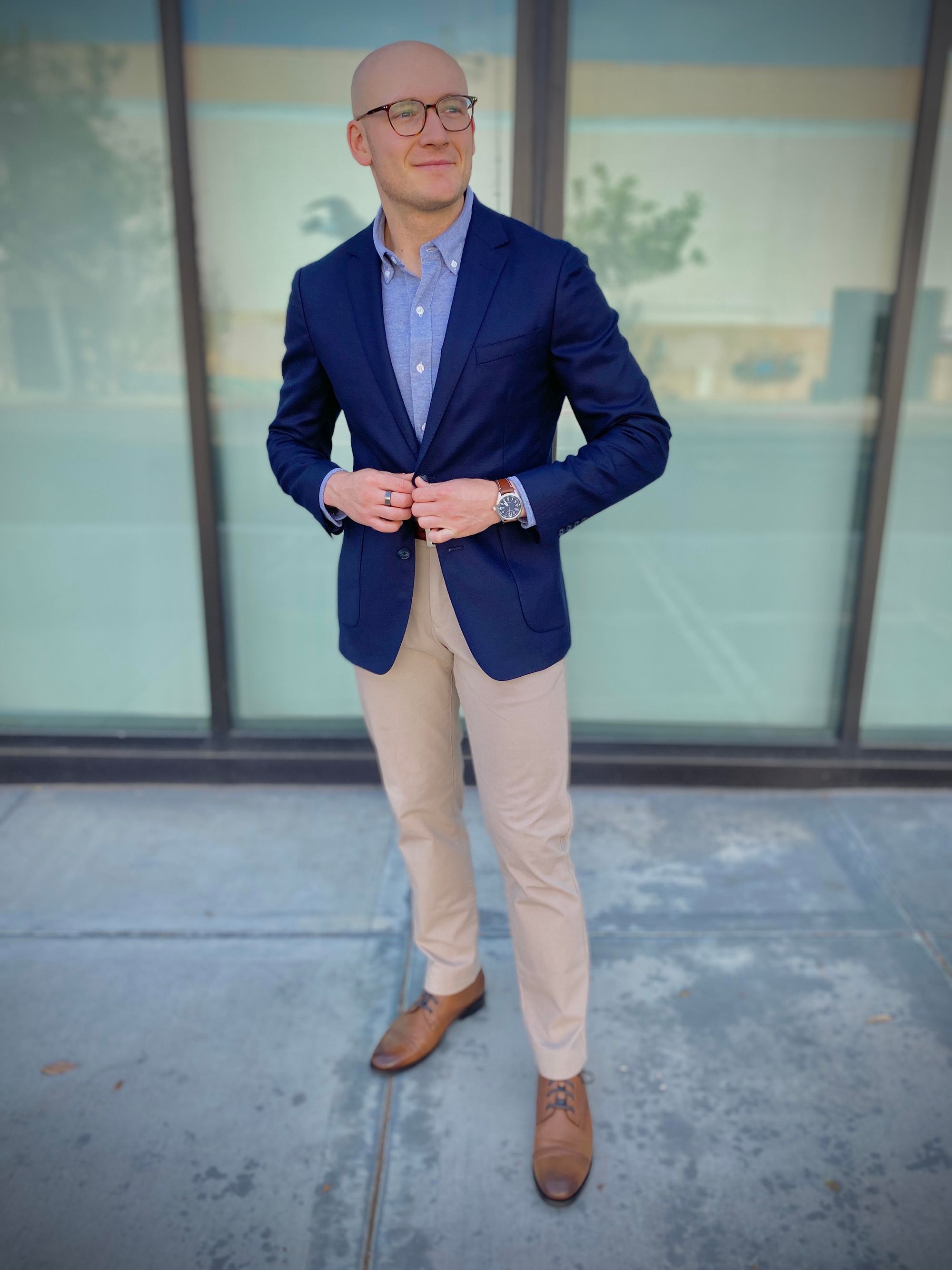 Daytime vs. Nighttime Men's Semi-Formal Suit Colors